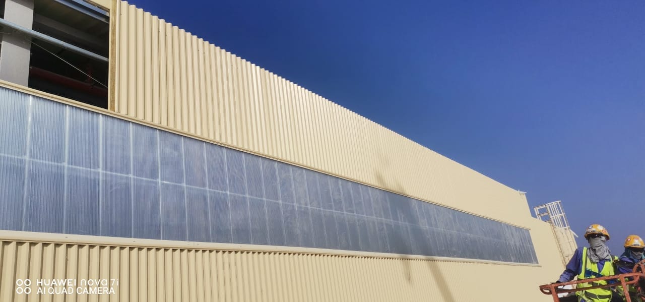 Embracing the Future of Facades: The Polycarbonate Revolution - Domer